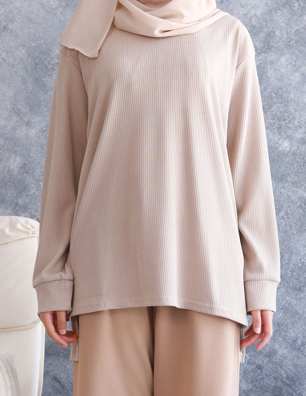 ironlesstops-27 – Attire Madness